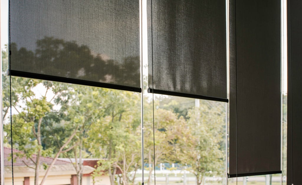 How Much Are MagnaTrack Screens - Factors Impacting the Cost